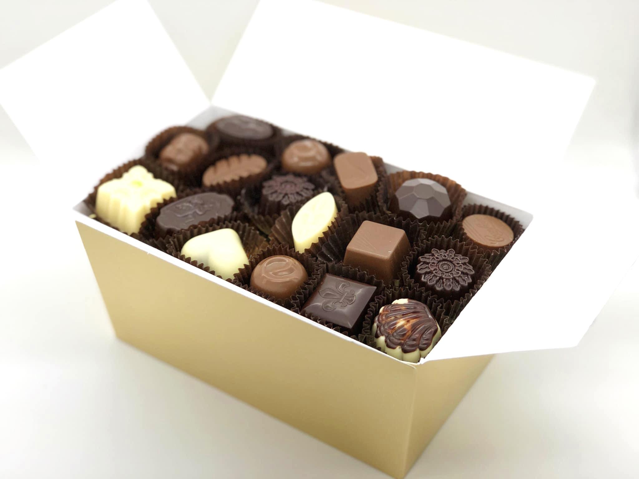 Ciocolata - Deliciu rafinat și motor al industriei dulciurilor - Francisc